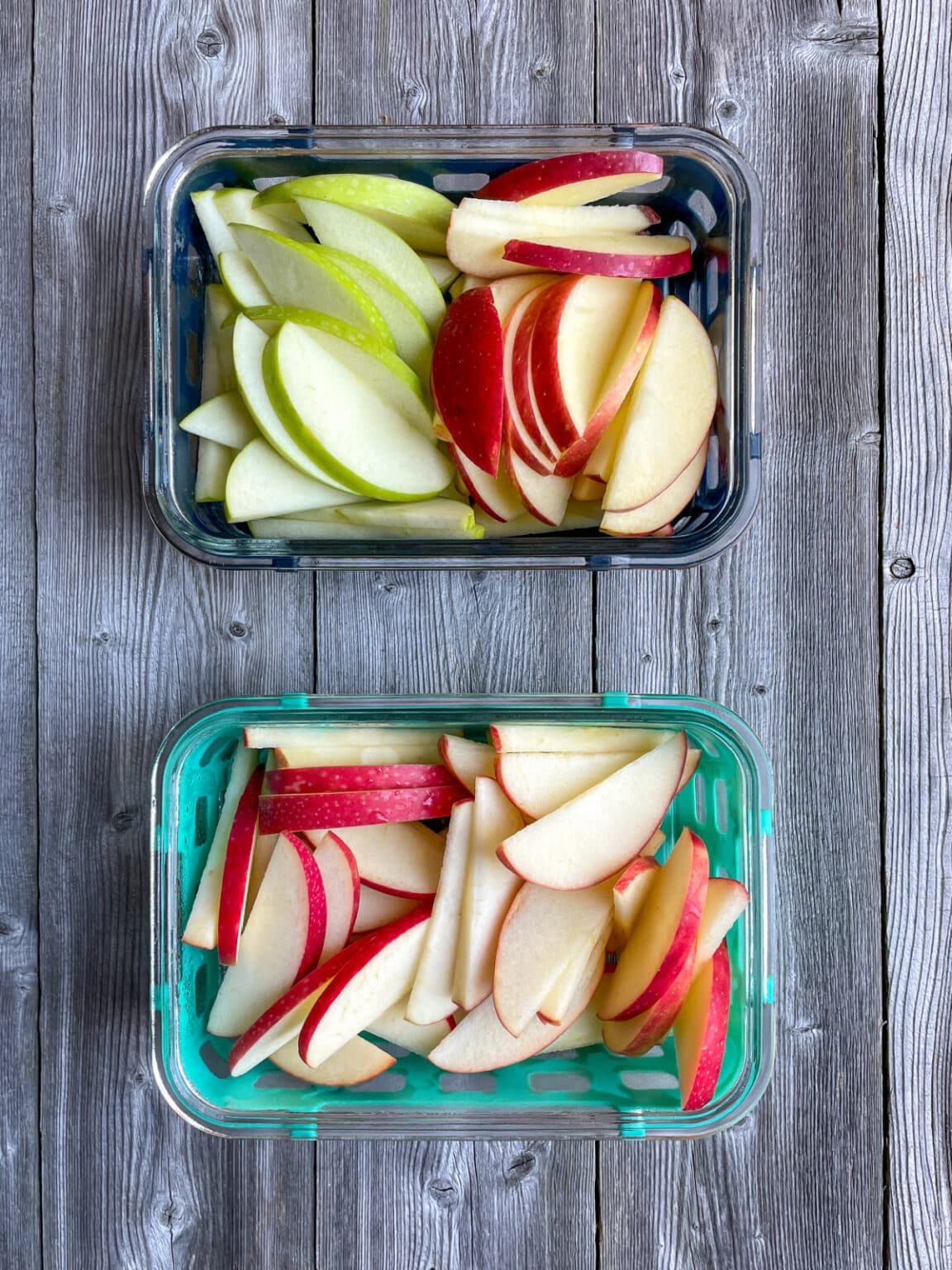 Pack Apples in Lunch Boxes: 4 Best Ways!