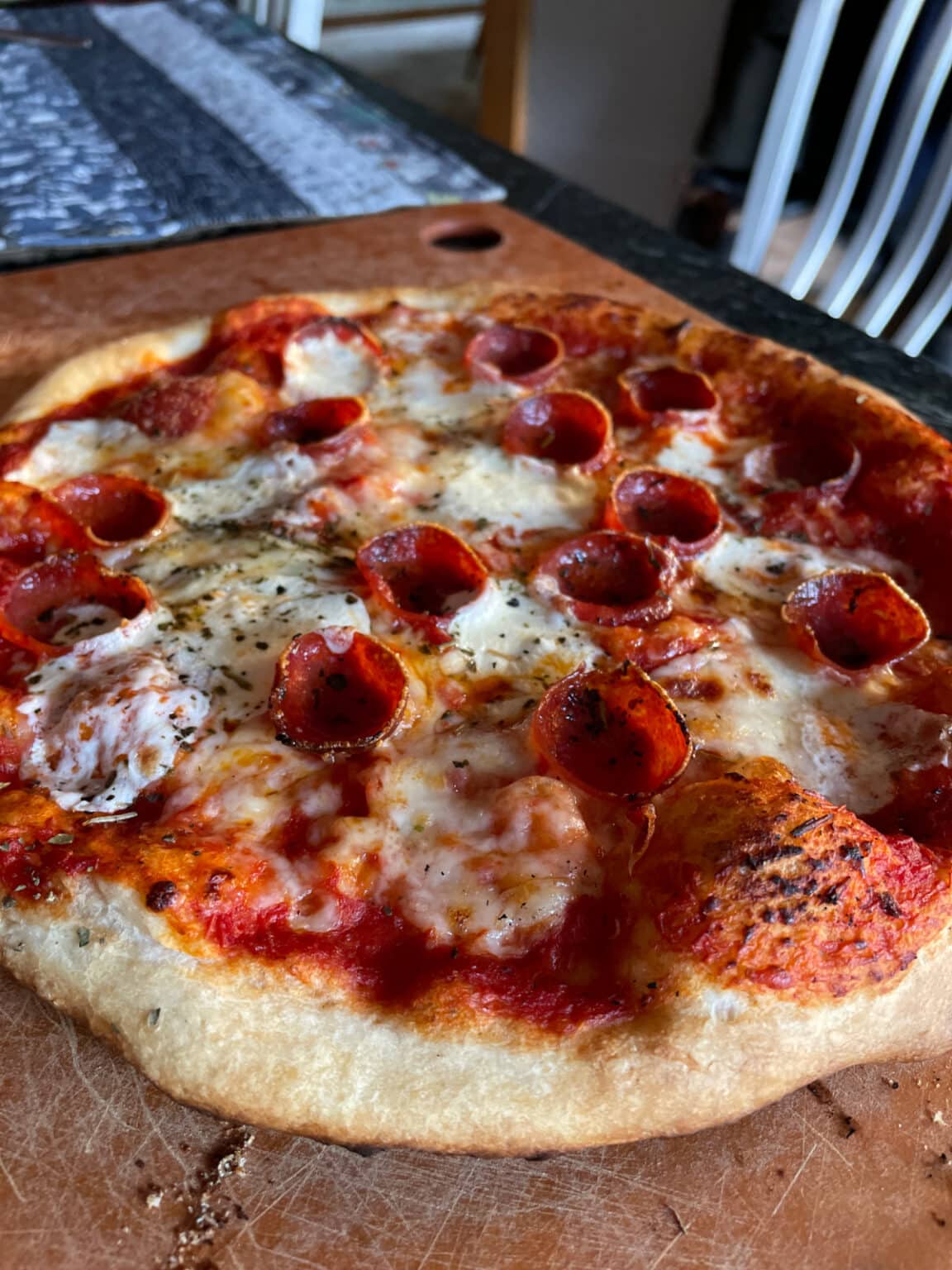 How to Make a Pizza Grill With Your Gas Grill