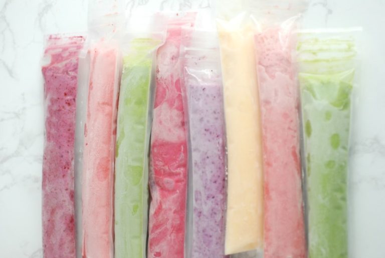How To Make Your Own Healthy Yogurt Tubes (For the Freezer!)